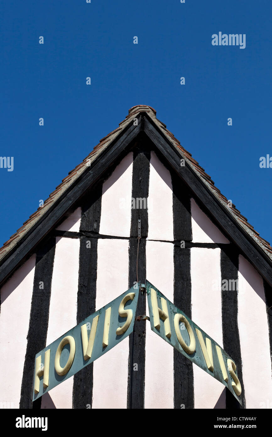 Hovis wholemeal bread hi-res stock photography and images - Alamy