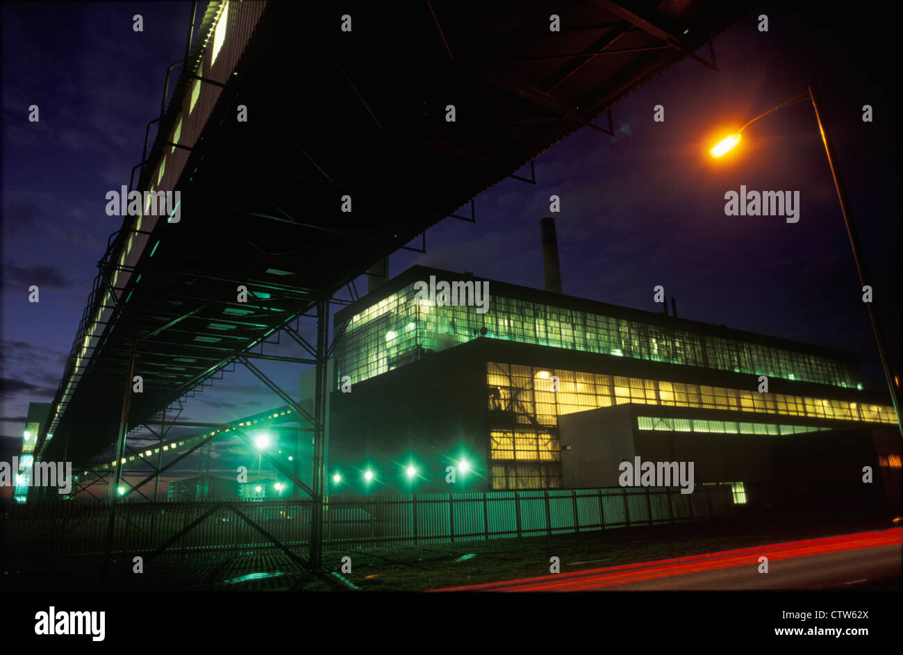 Cockenzie coal fired power station near Edinburgh at sunset Stock Photo ...