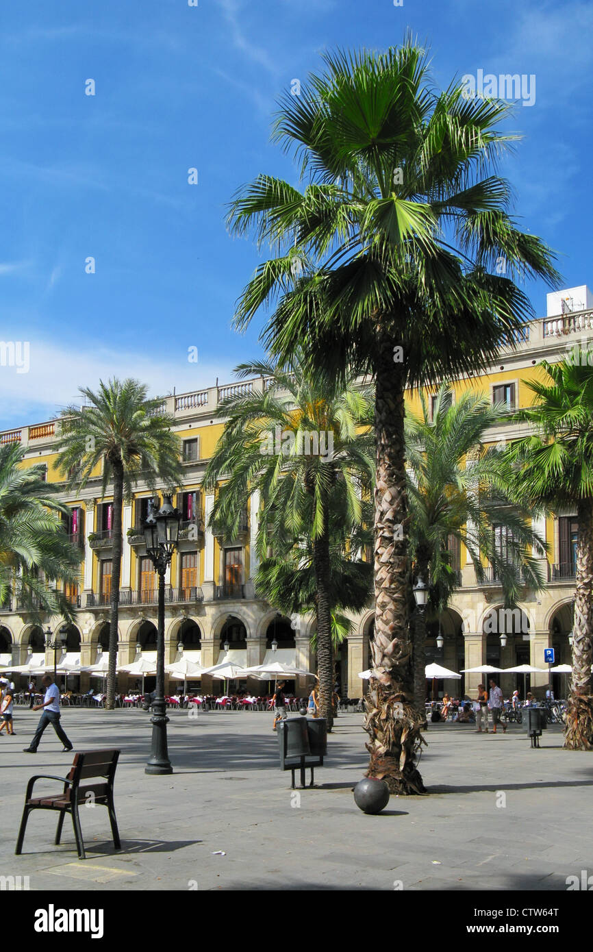 Placa Reial in Barcelona, Spain Stock Photo - Alamy