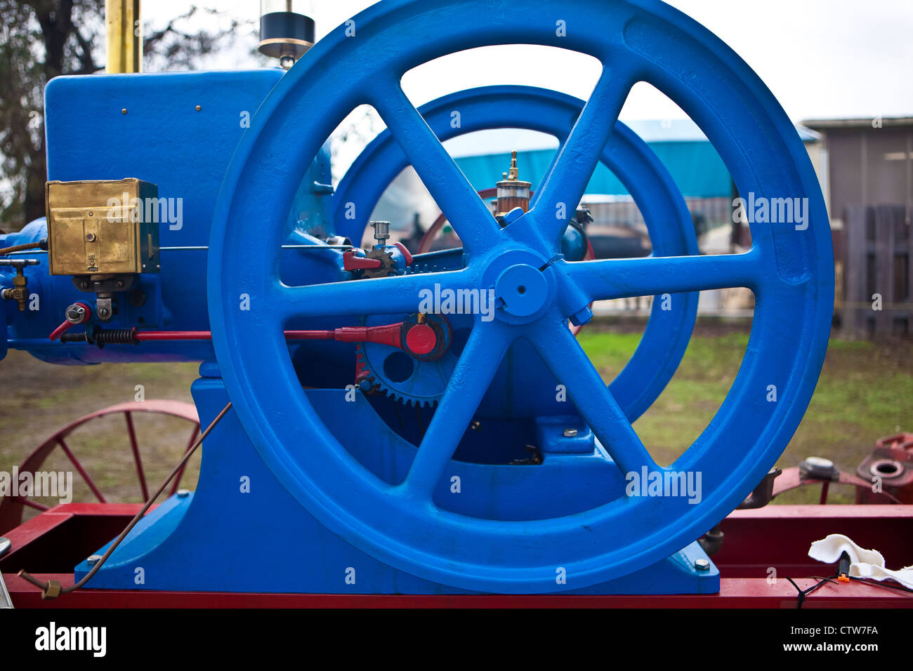drive shaft and drive wheels of antique engine Stock Photo - Alamy