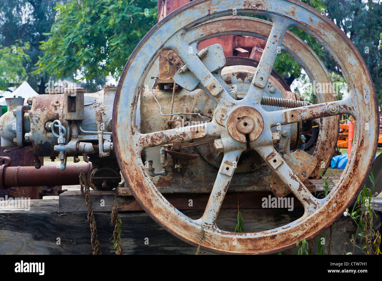 drive shaft and drive wheels of antique engine Stock Photo - Alamy