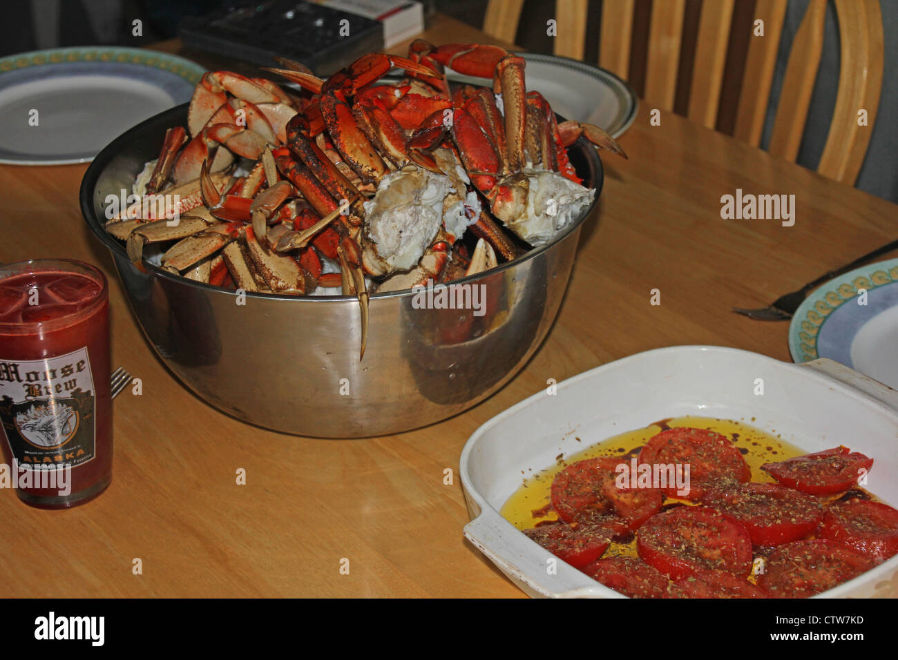 A pot of dungeness crab on the kitchen table Stock Photo - Alamy