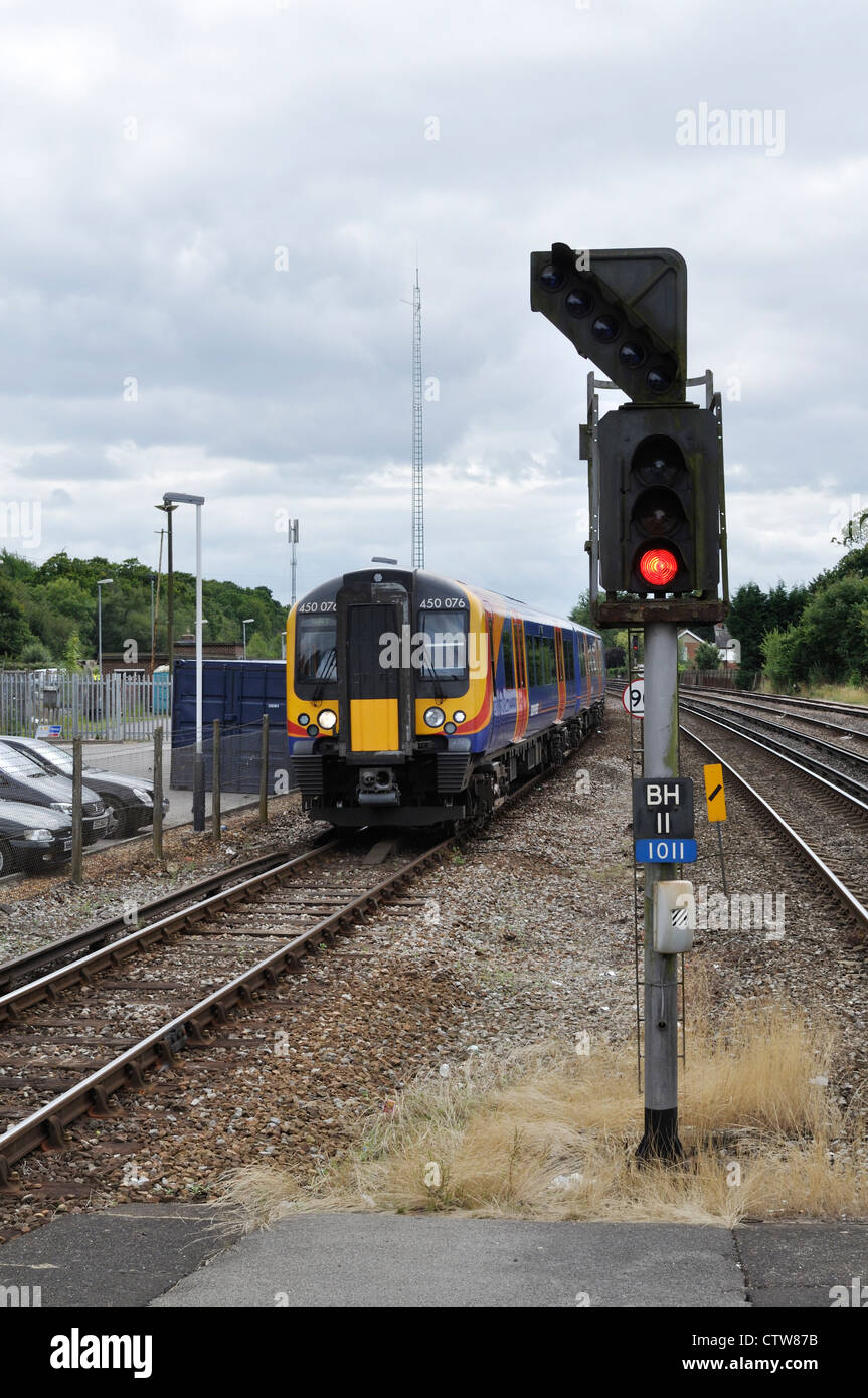 A South West Trains class 450 electric multiple unit arrives at ...