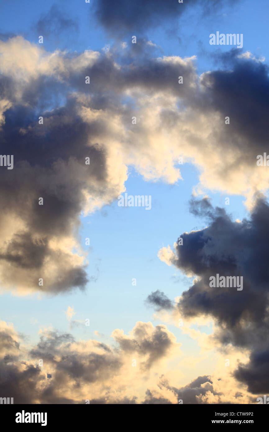 sea sky, storm, tempest, sky clouded over Stock Photo - Alamy