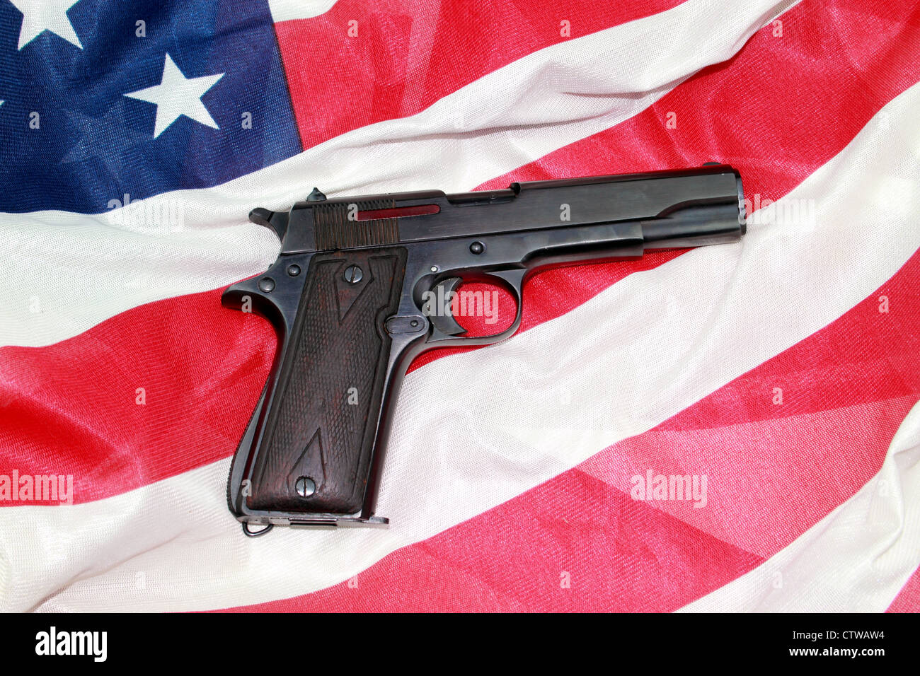9mm Semiautomatic pistol and flag Stock Photo - Alamy
