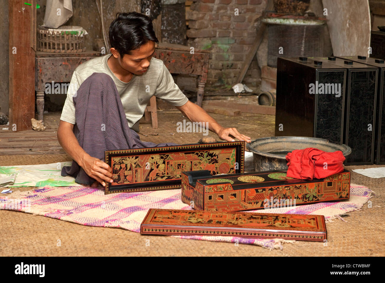 Burmese lacquerware hi-res stock photography and images - Alamy