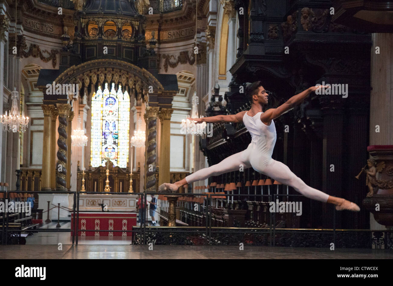 English ballet dancers hi-res stock photography and images - Alamy