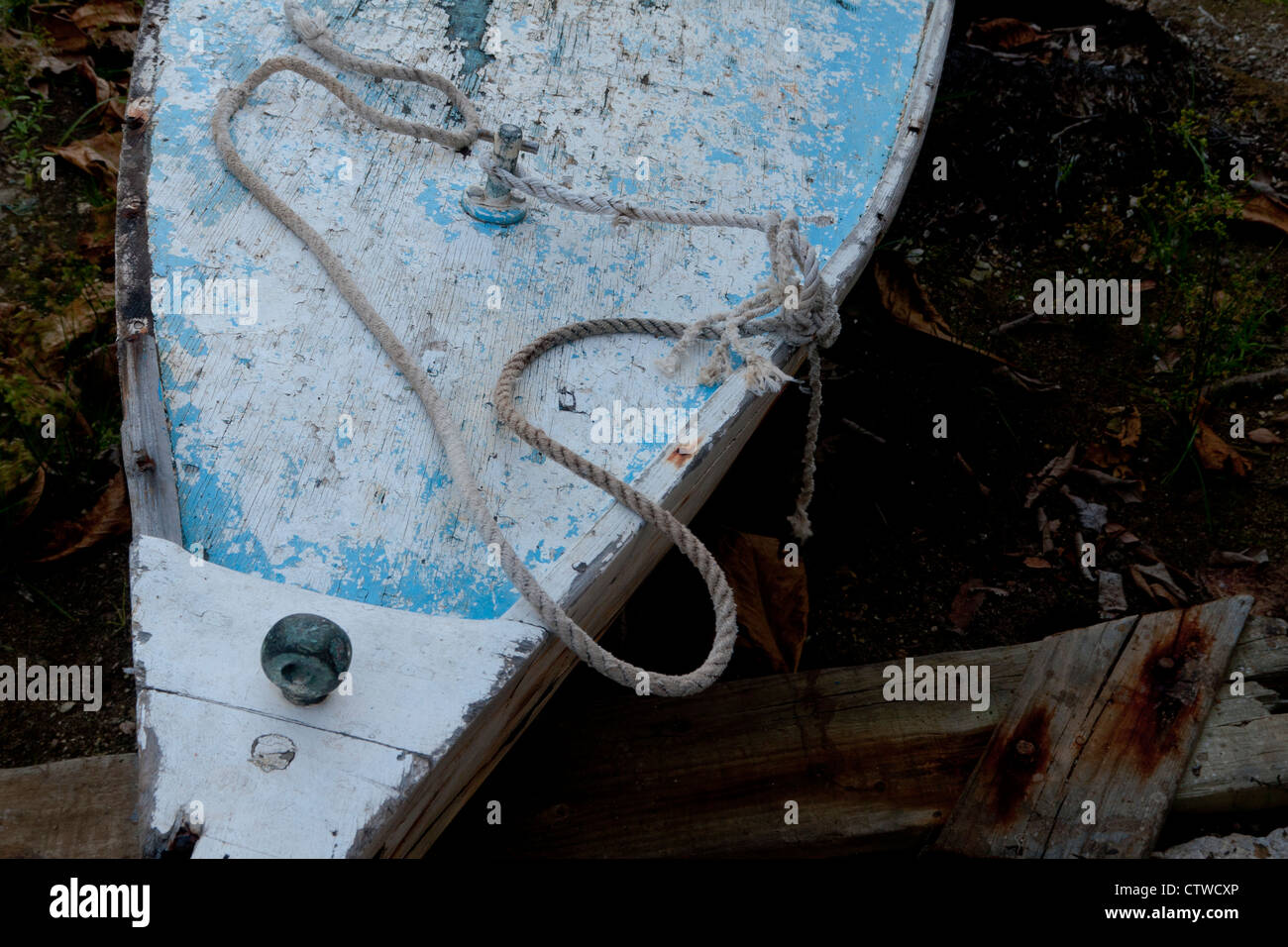 Old Boat and Rope Stock Photo - Alamy