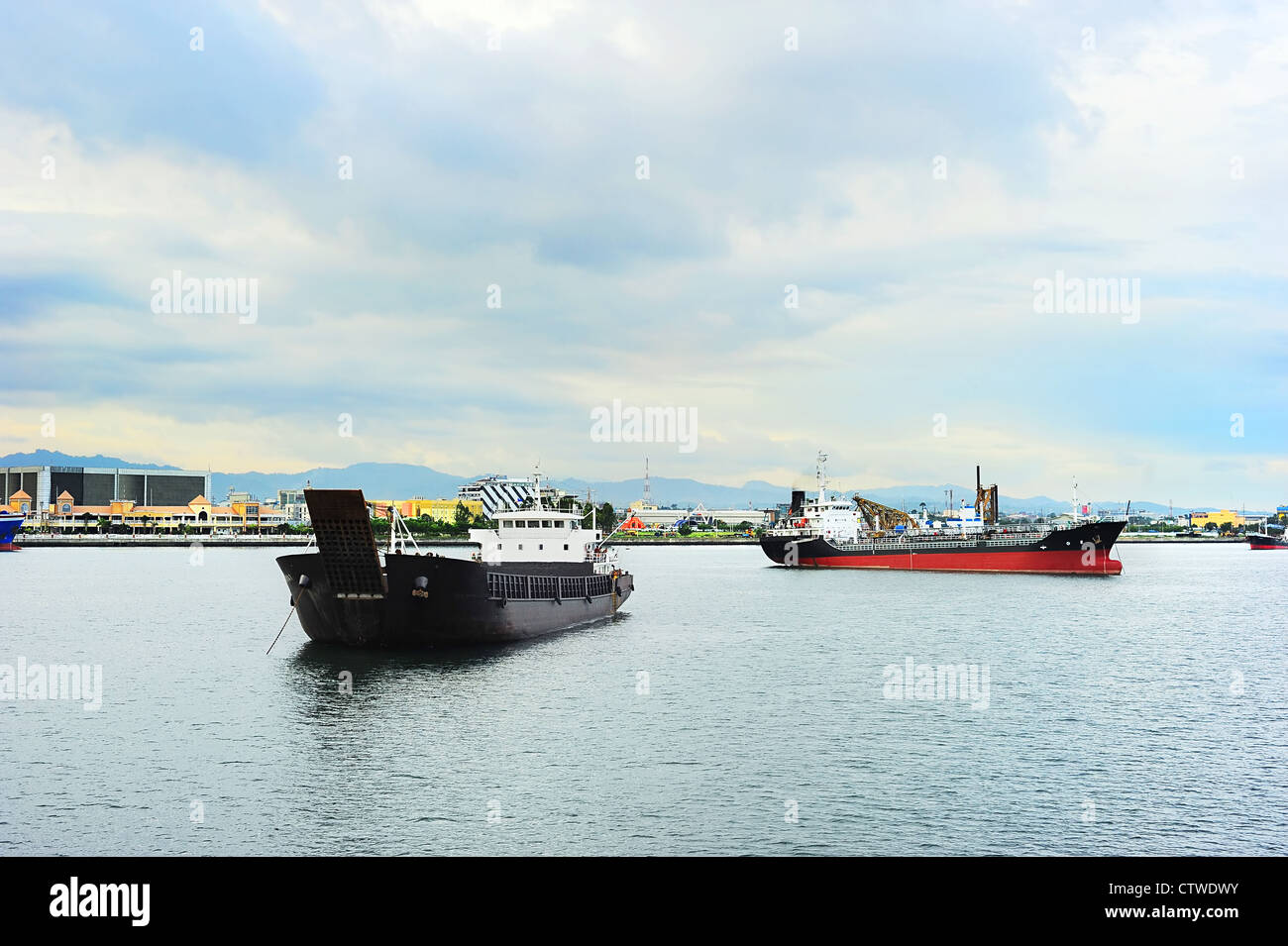 Cargo in cebu hi-res stock photography and images - Alamy