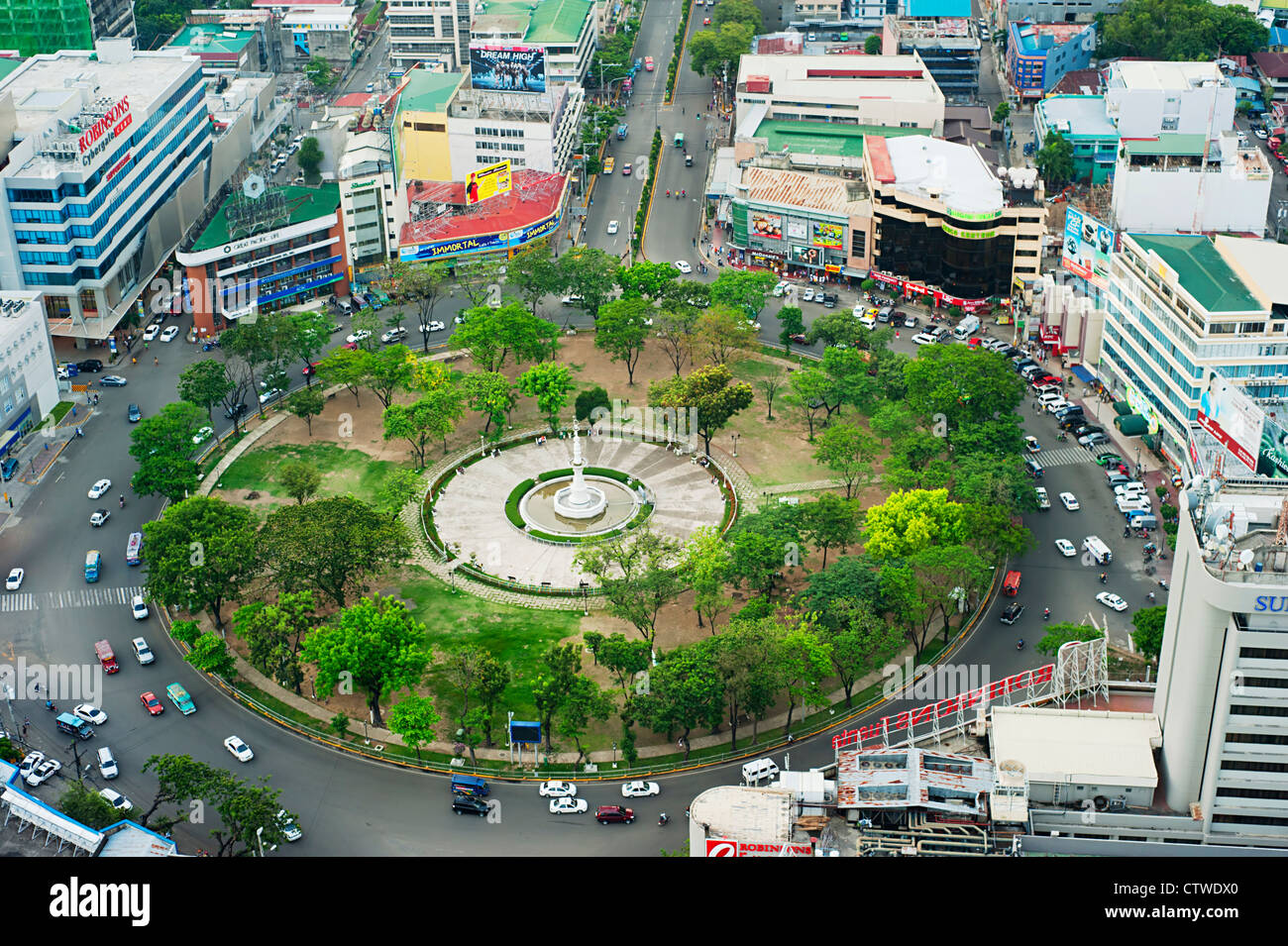 Fuente Osmena Circle in Cebu Stock Photo - Alamy