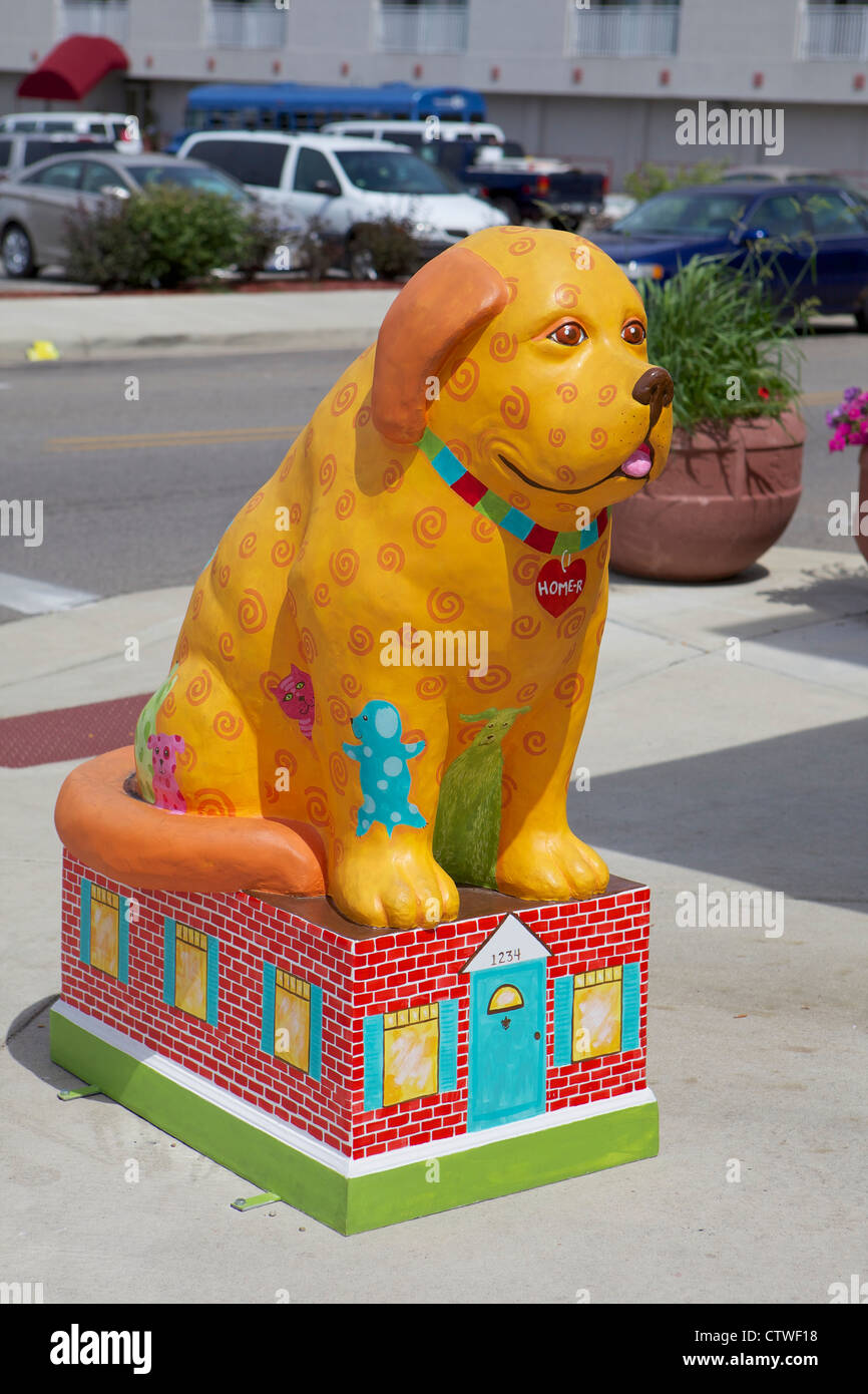 Home-R dog sculpture by Amy B. Schaus on display in downtown St. Joseph ...