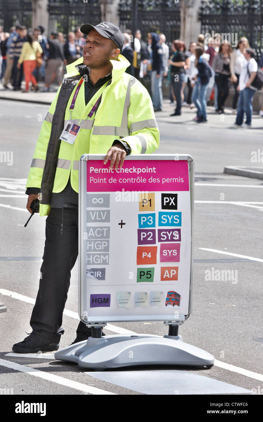 Vehicle checkpoint hi-res stock photography and images - Alamy