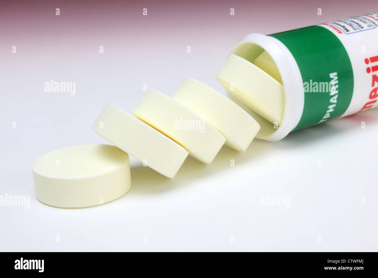 Heat relief medical hi-res stock photography and images - Alamy