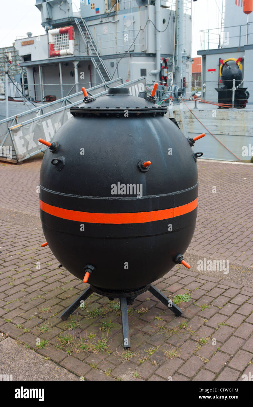 Sea mine explosion hi-res stock photography and images - Alamy