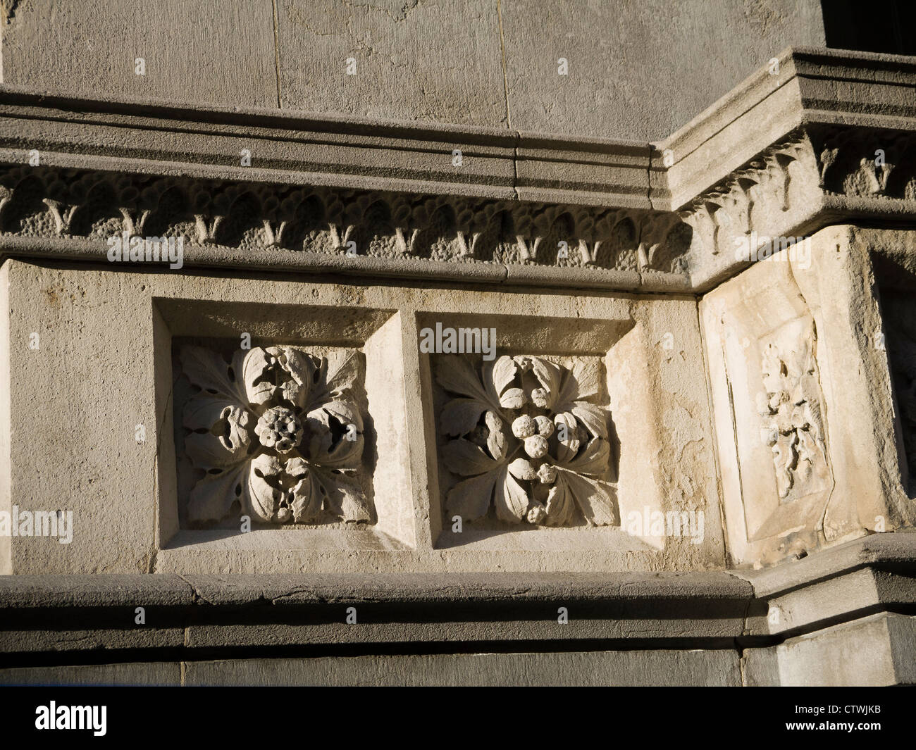 Museum building trinity college dublin hi-res stock photography and ...