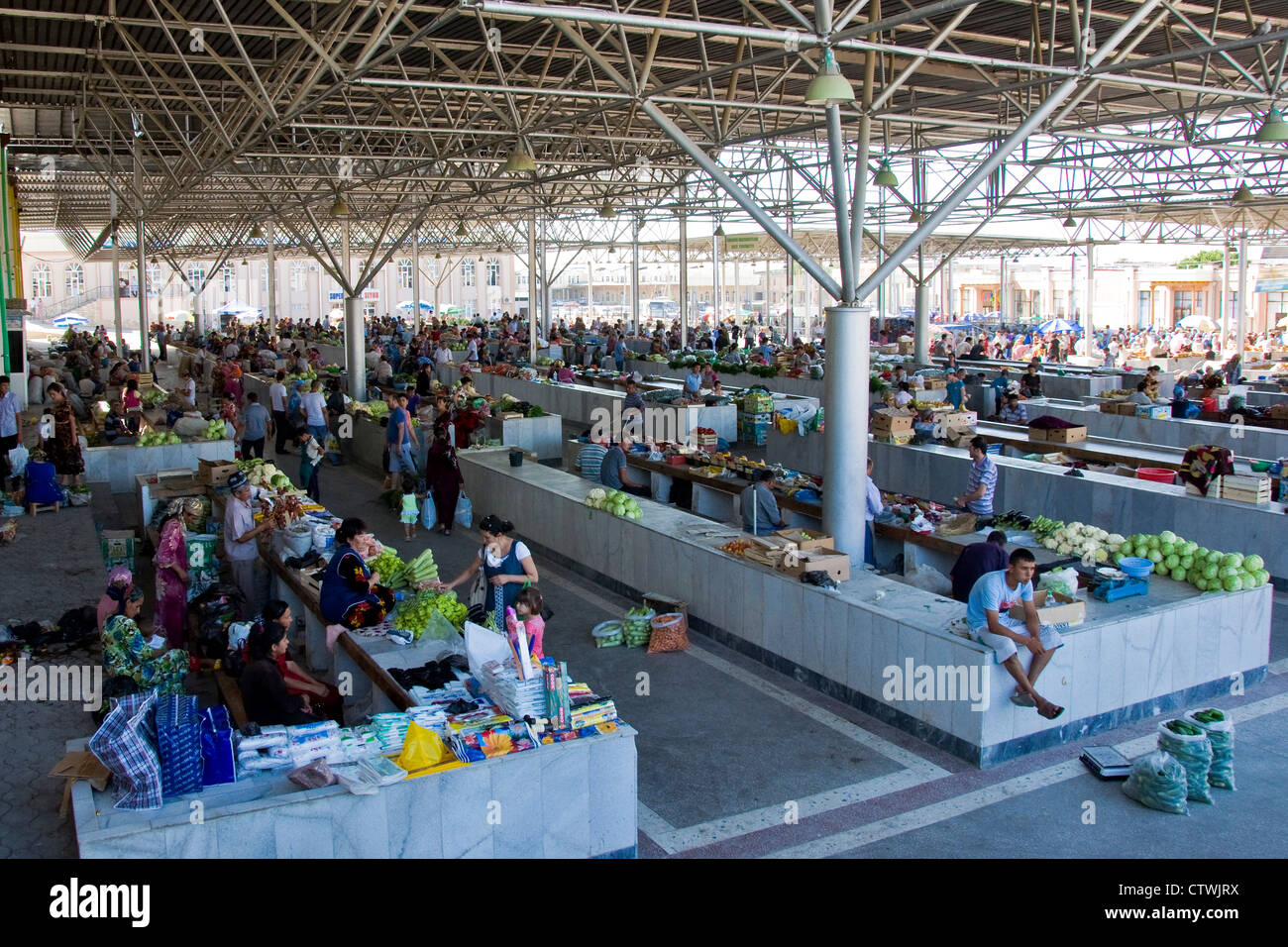 Uzbekistan, Samarkand, Siyob bazaar Stock Photo - Alamy