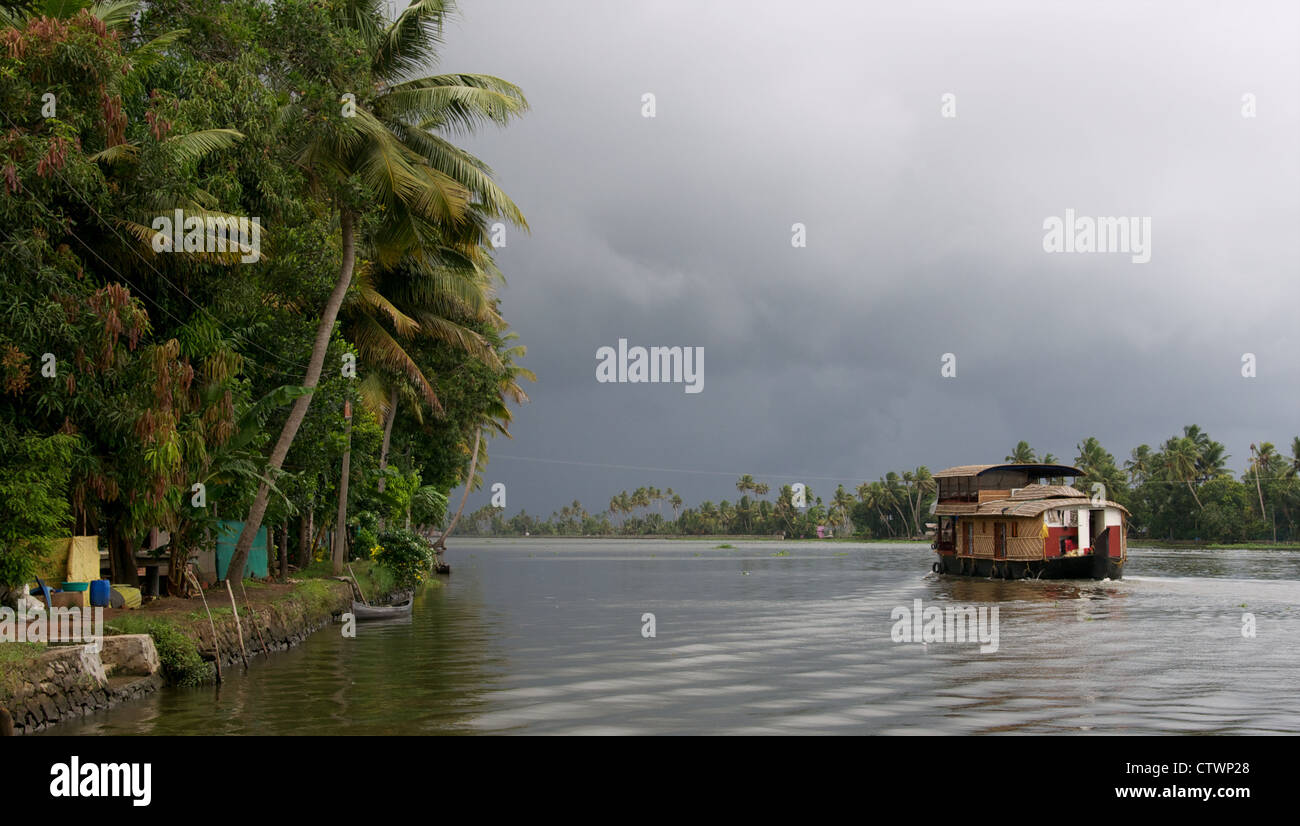 Houseboat in Kerala backwaters Stock Photo - Alamy