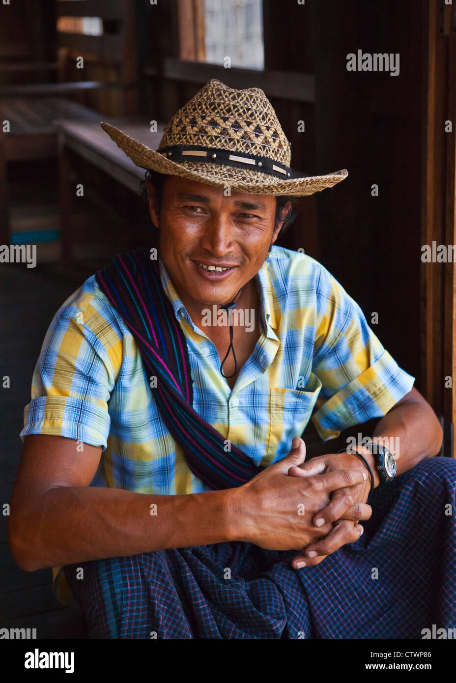 Burma myanmar hat hi-res stock photography and images - Alamy