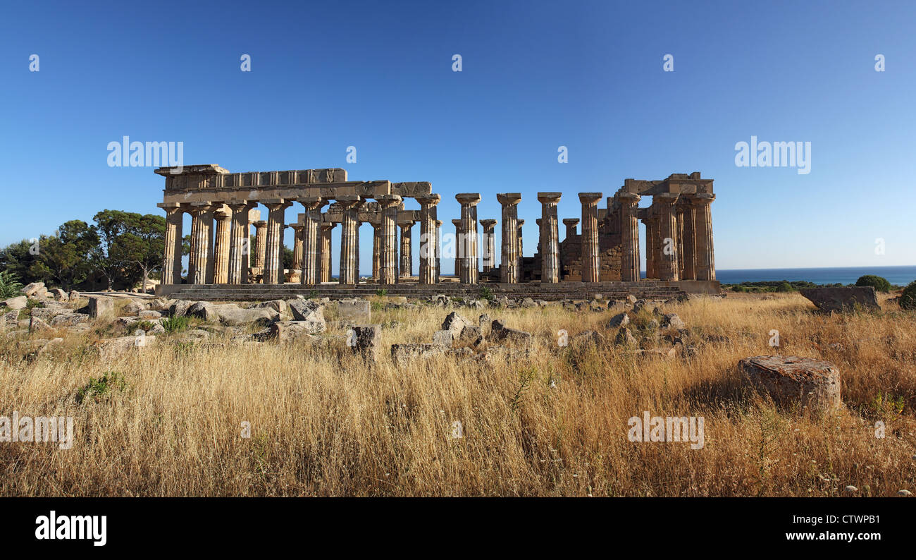 The largest Greek temple in Selinus, Sicily Stock Photo - Alamy