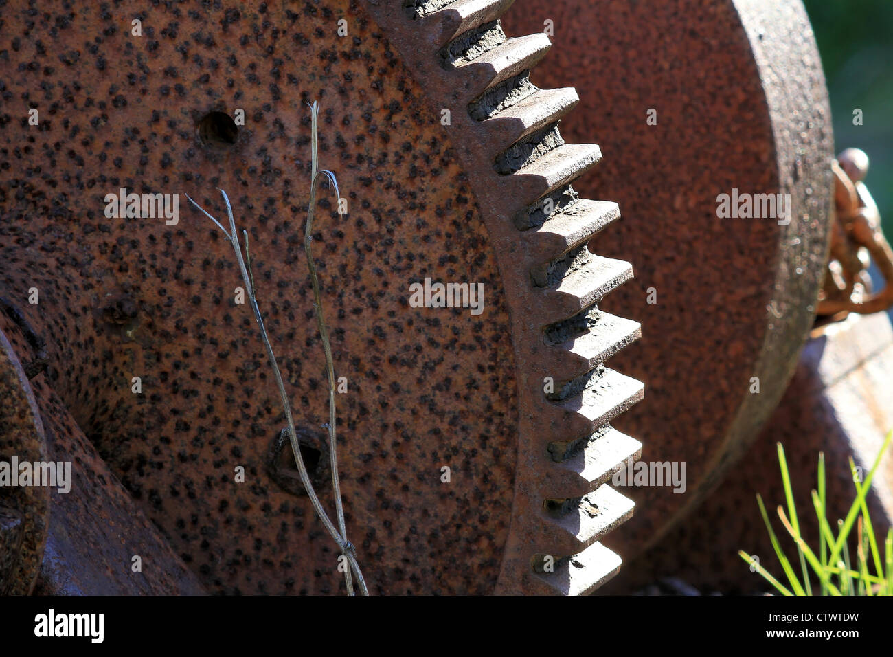 Rusty cogwheel hi-res stock photography and images - Alamy