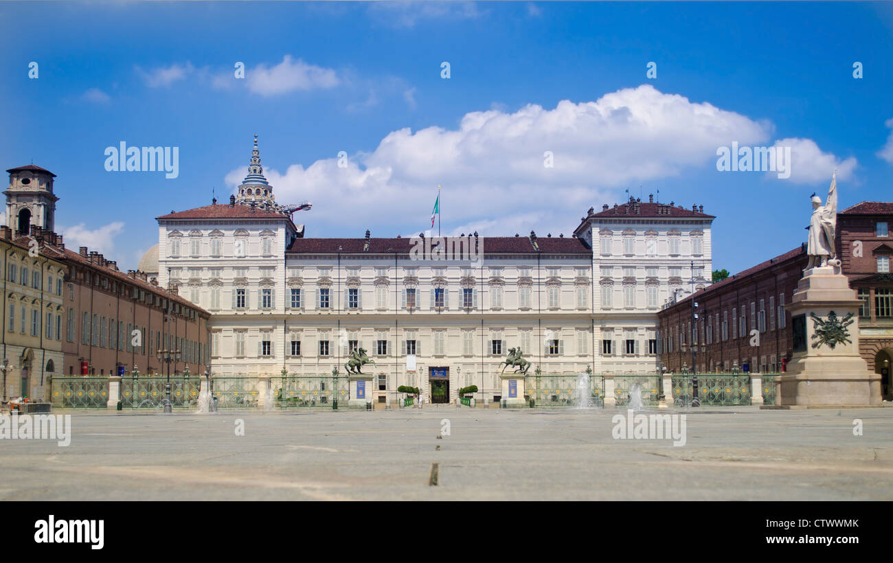 Turin palazzo reale sculpture hi-res stock photography and images - Alamy