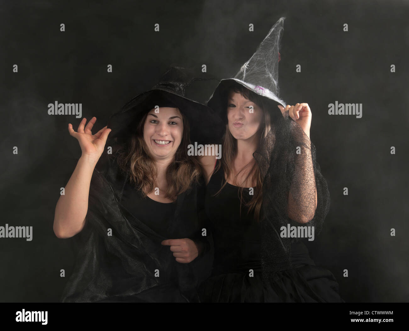 Two female witches hi-res stock photography and images - Alamy