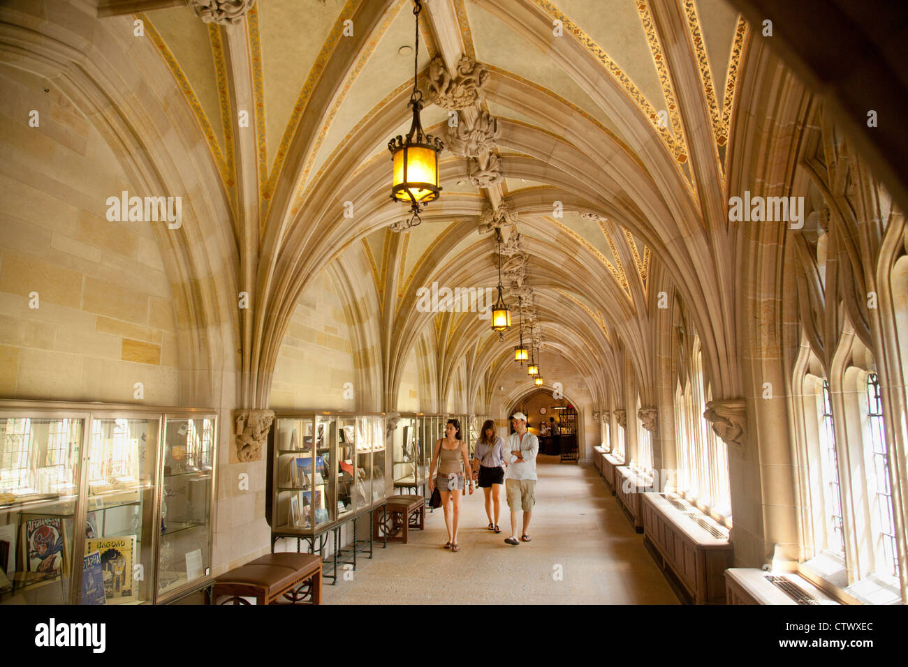 Sterling Memorial Library at Yale University New Haven Stock Photo - Alamy