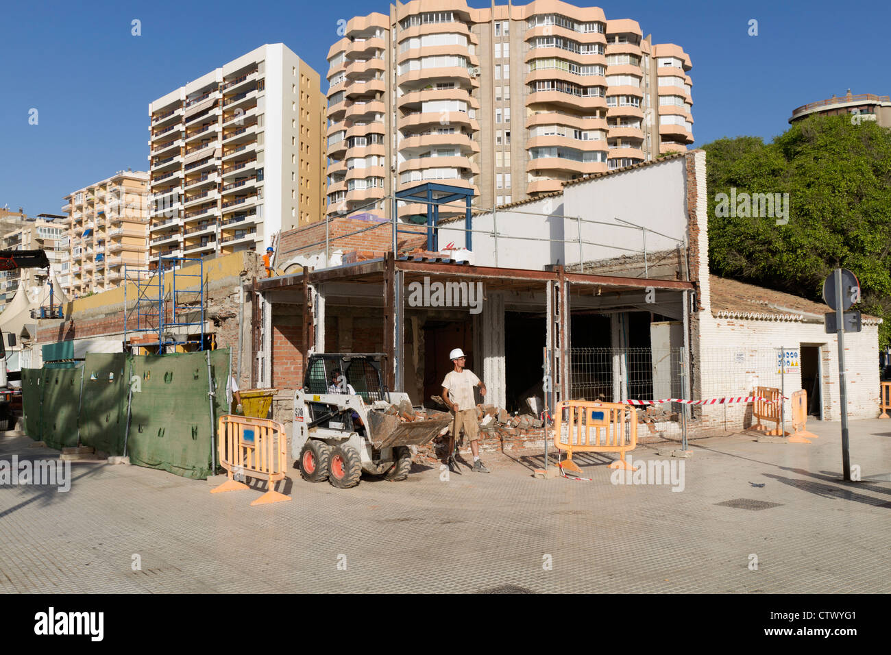 Spain construction building hi-res stock photography and images - Alamy
