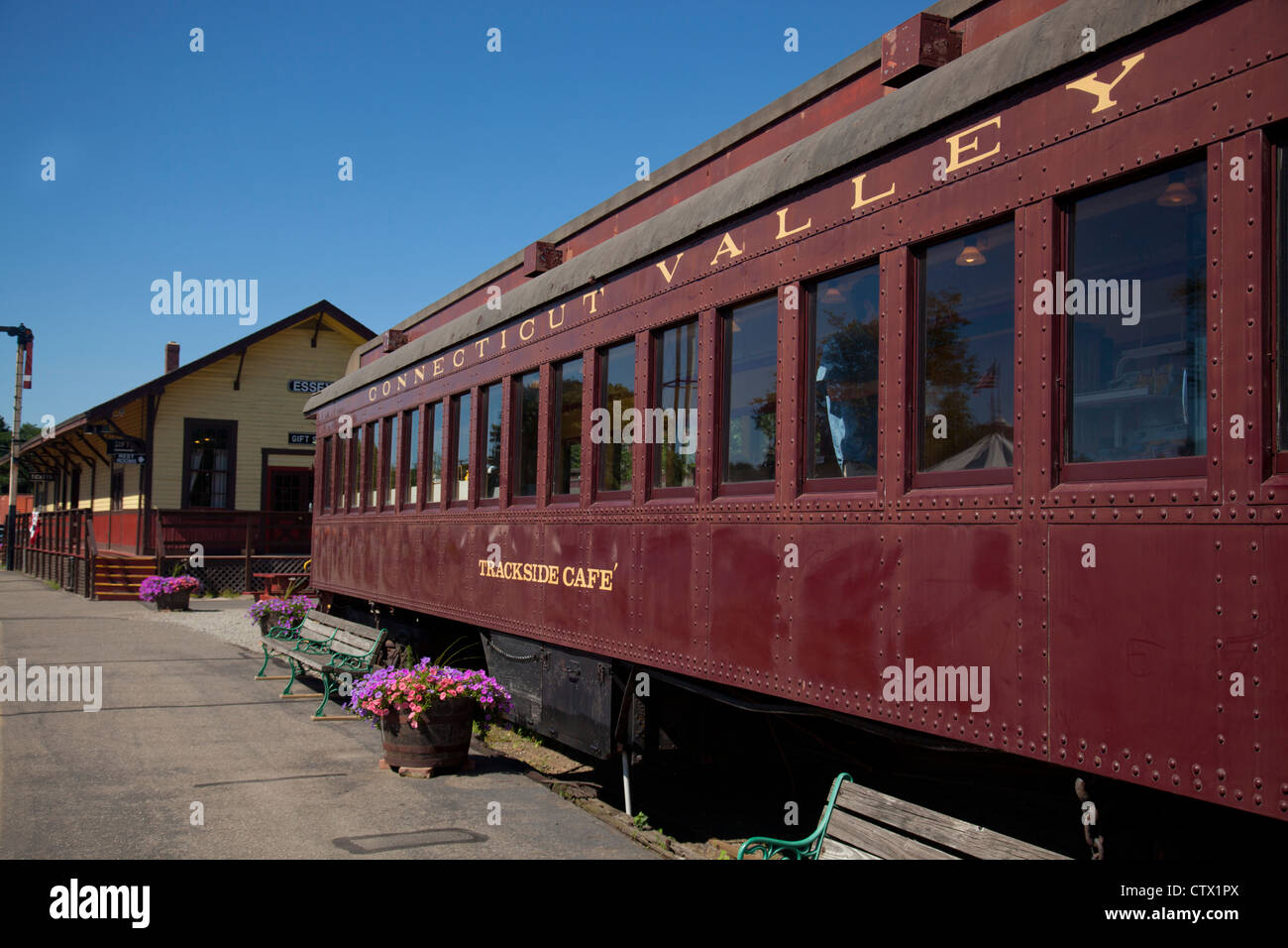 Black steam train hi-res stock photography and images - Alamy