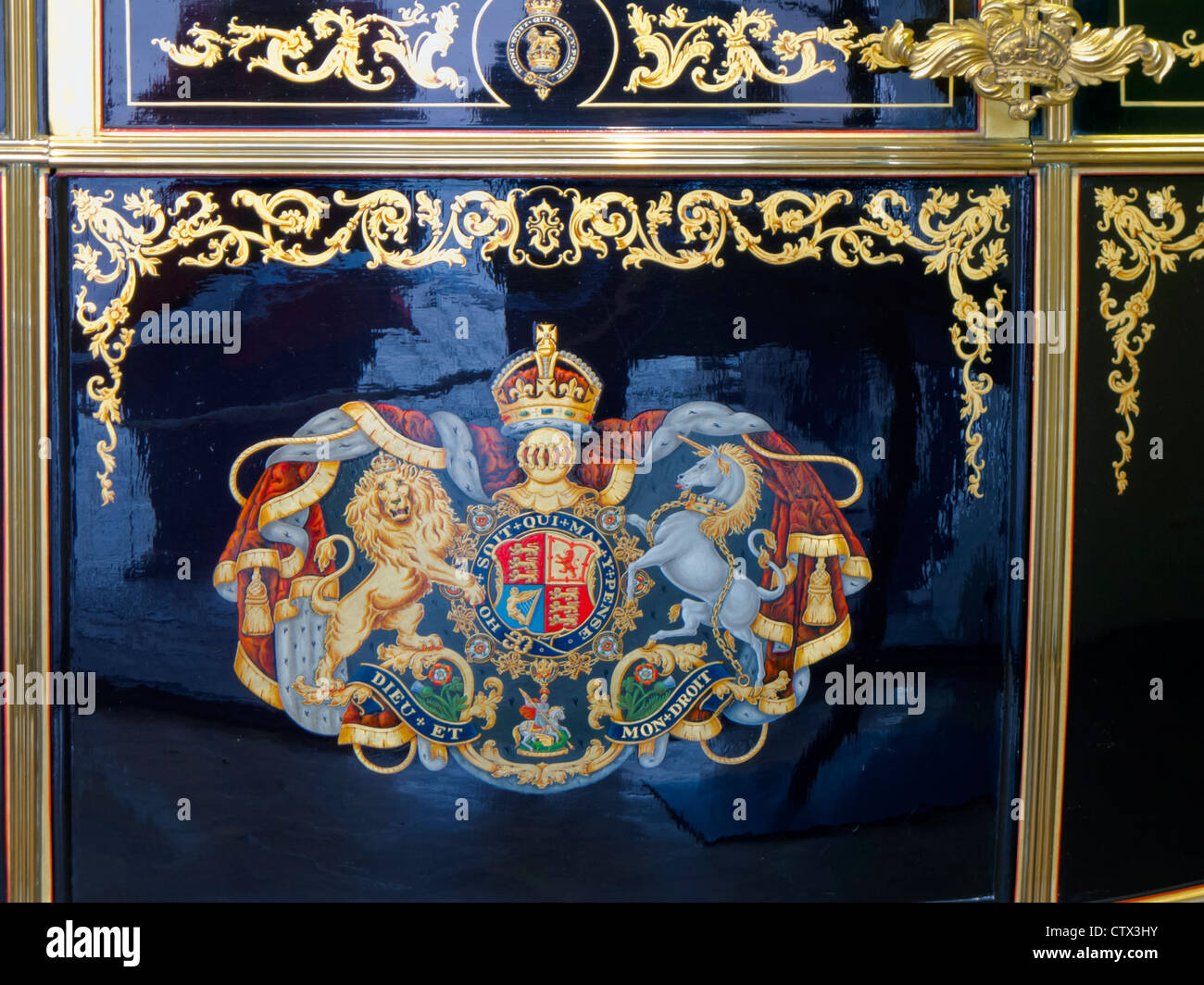 Irish coat of arms hi-res stock photography and images - Alamy
