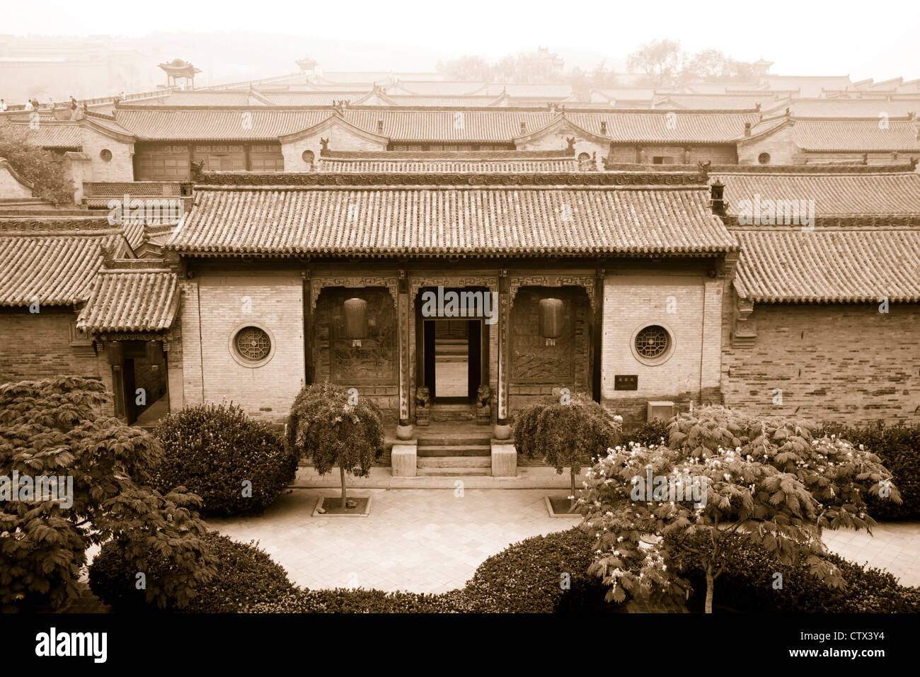Ancient Chinese architecture Stock Photo - Alamy