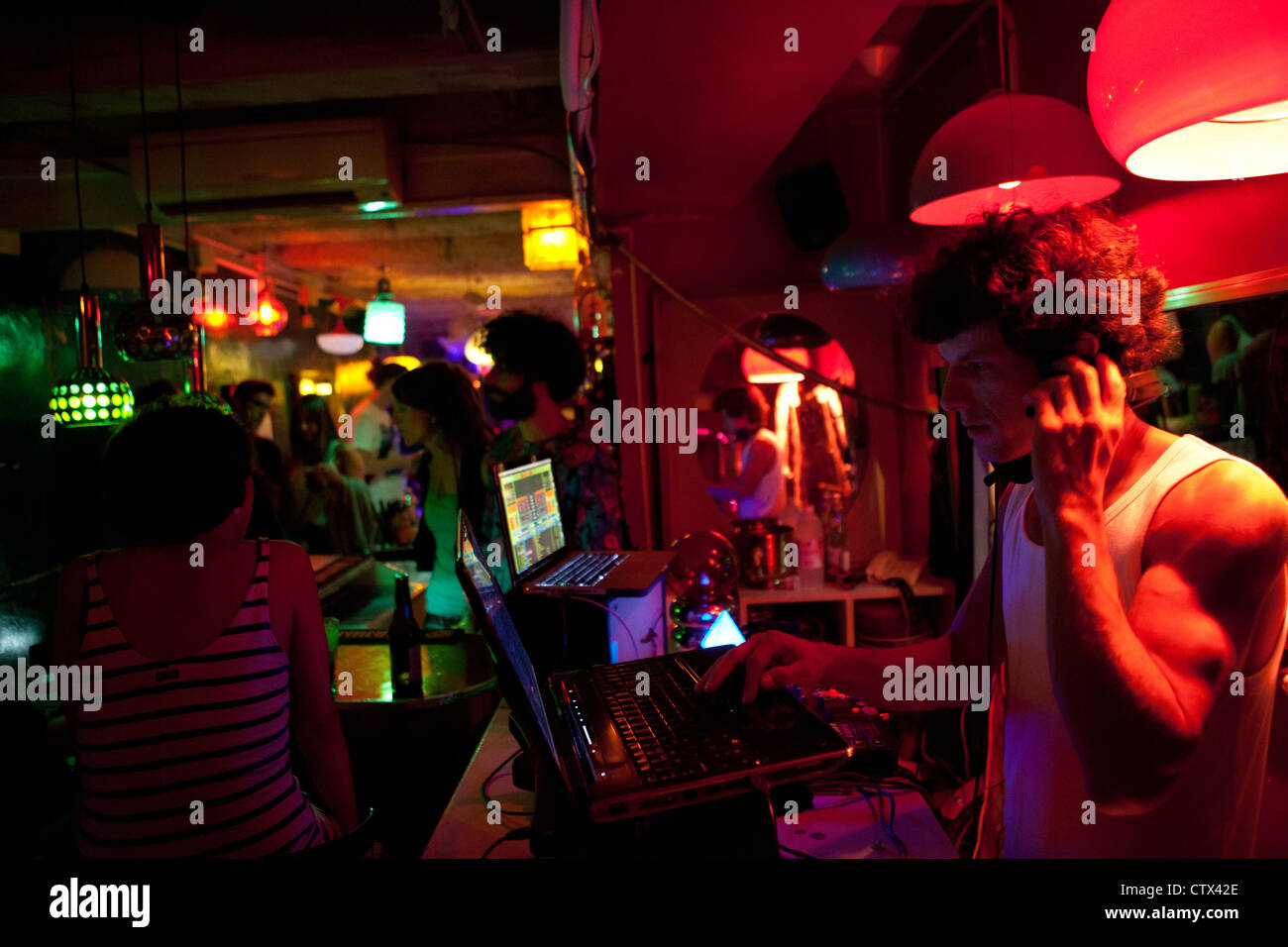 Nightlife Barcelona Spain Stock Photo - Alamy