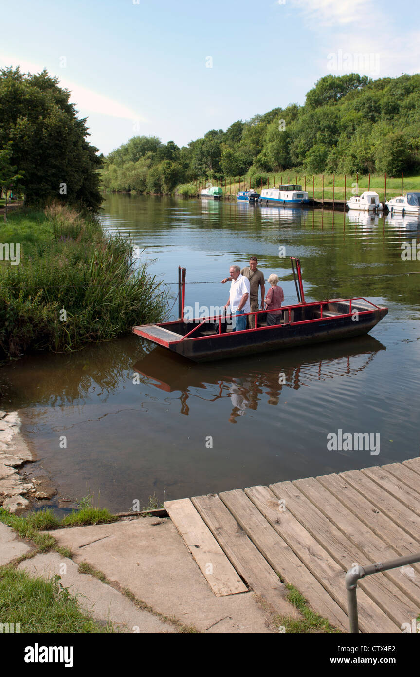 Hampton Ferry, Evesham, Worcestershire, UK Stock Photo - Alamy