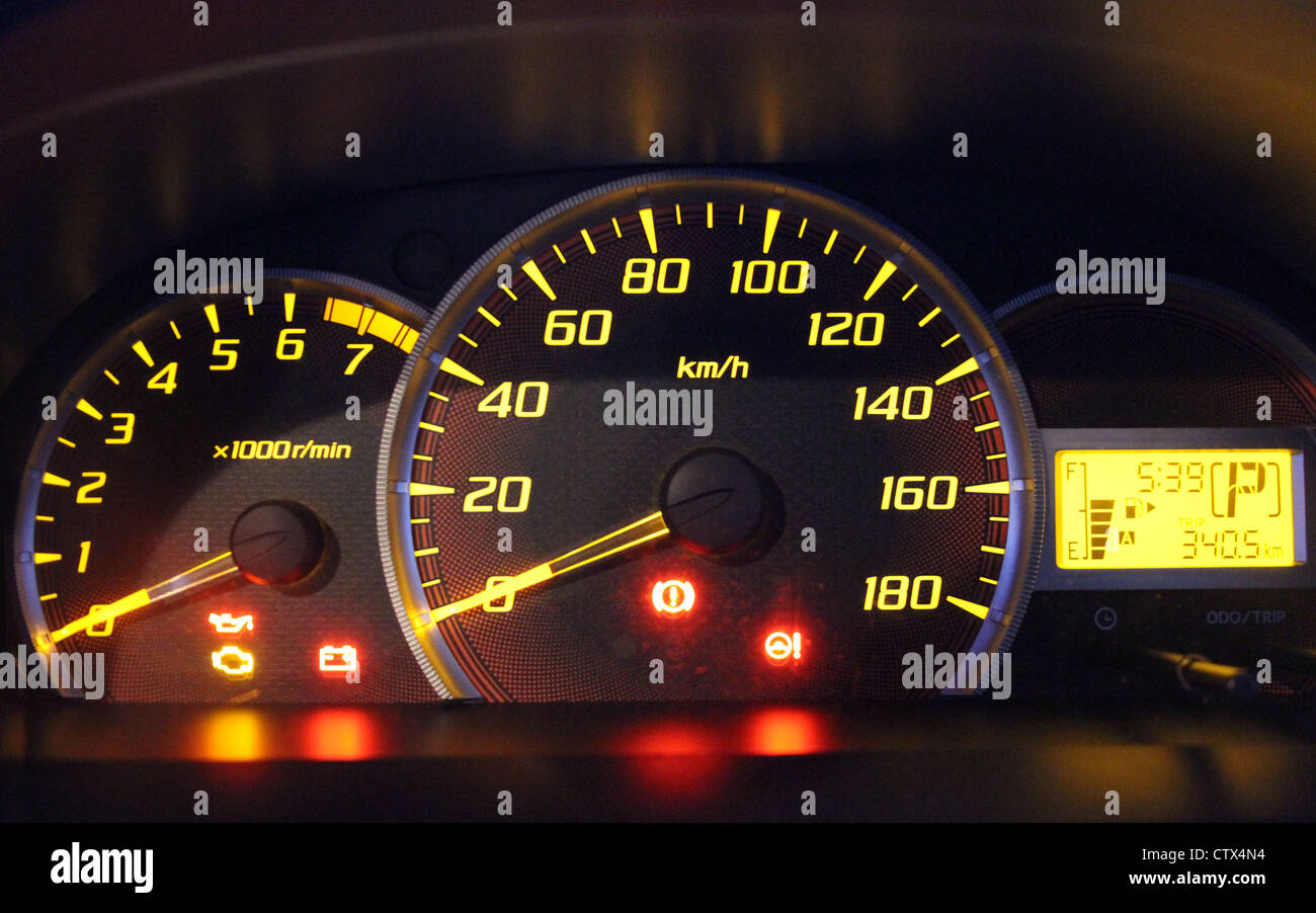 Tachometer machine hi-res stock photography and images - Alamy