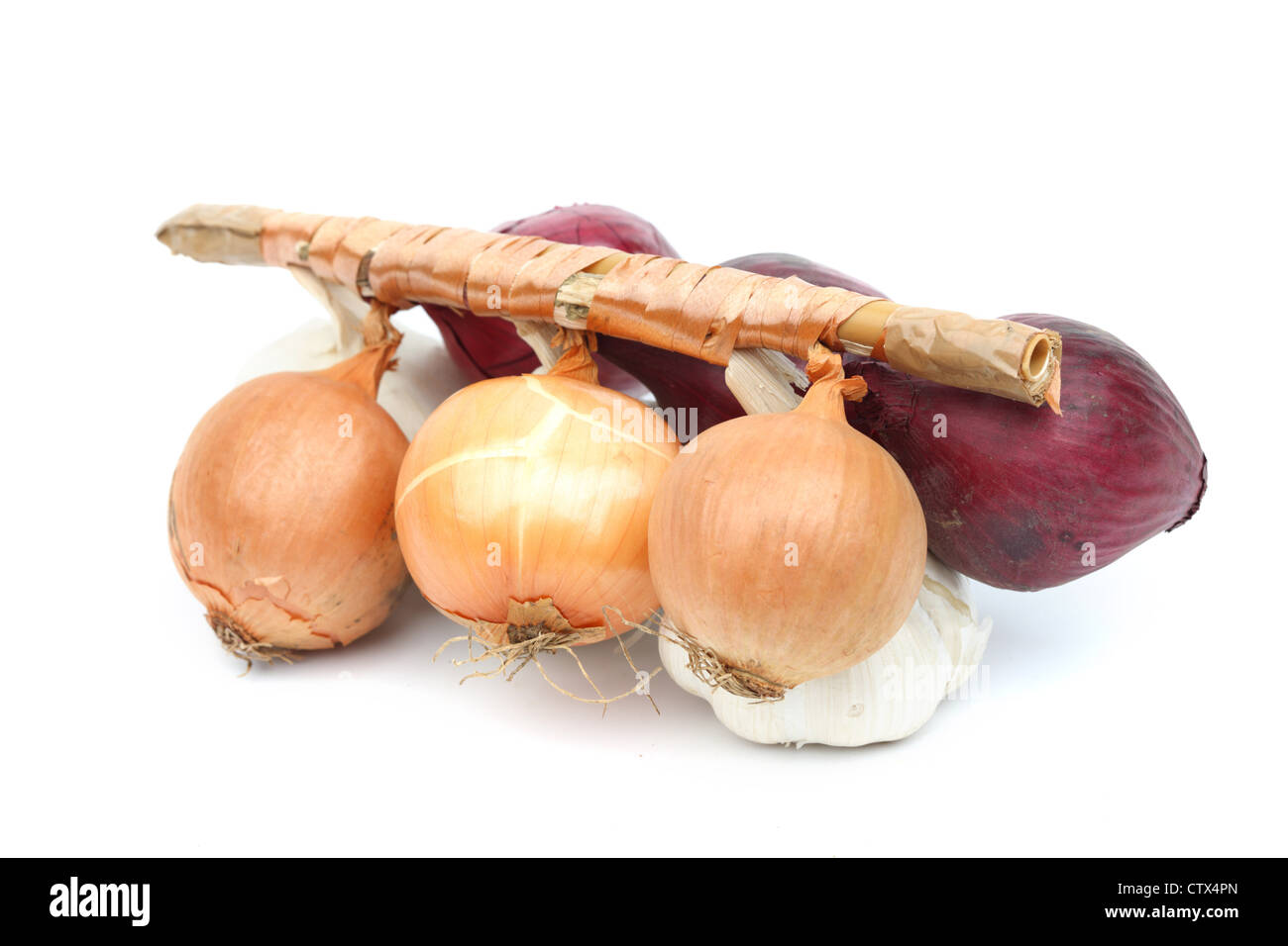 onion isolated on white Stock Photo - Alamy