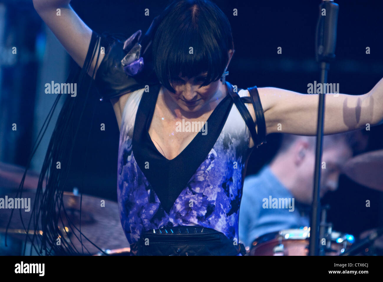 groove armada vocalist Saint Saviour - Becky Jones on stage at lovebox ...