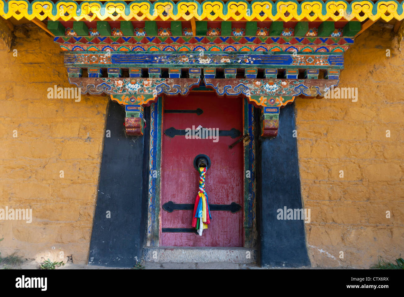 Tibetan gate hi-res stock photography and images - Alamy