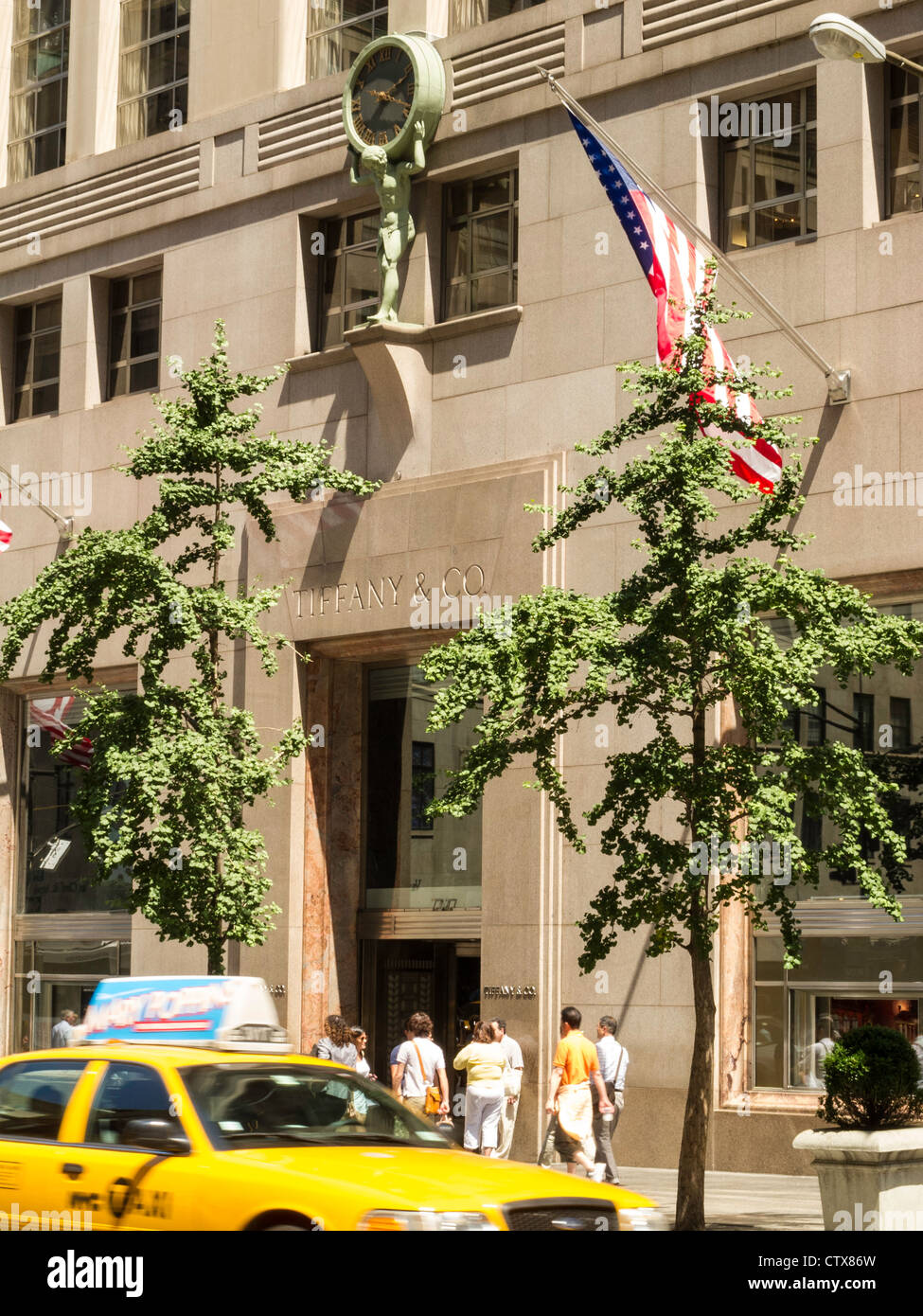 Tiffany & Co., Fifth Avenue, Midtown Manhattan, New York City, USA ...