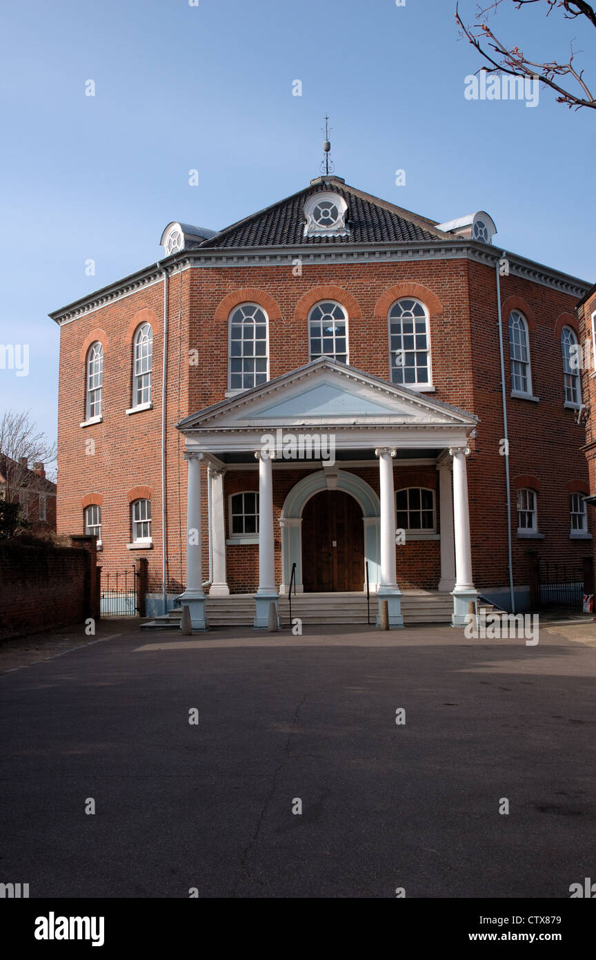 Octagon chapel hi-res stock photography and images - Alamy