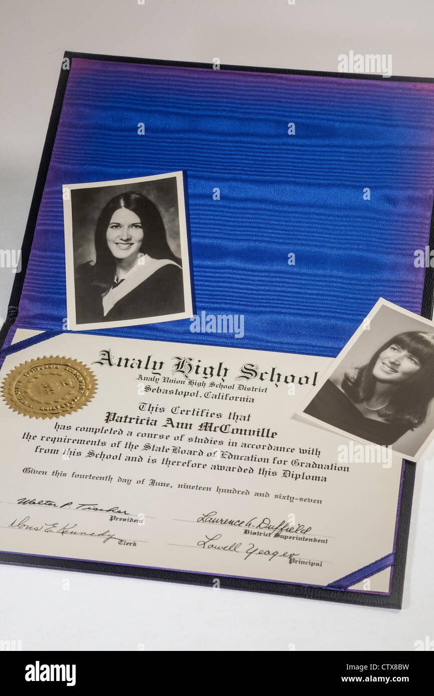 1960s high school graduation hi-res stock photography and images - Alamy