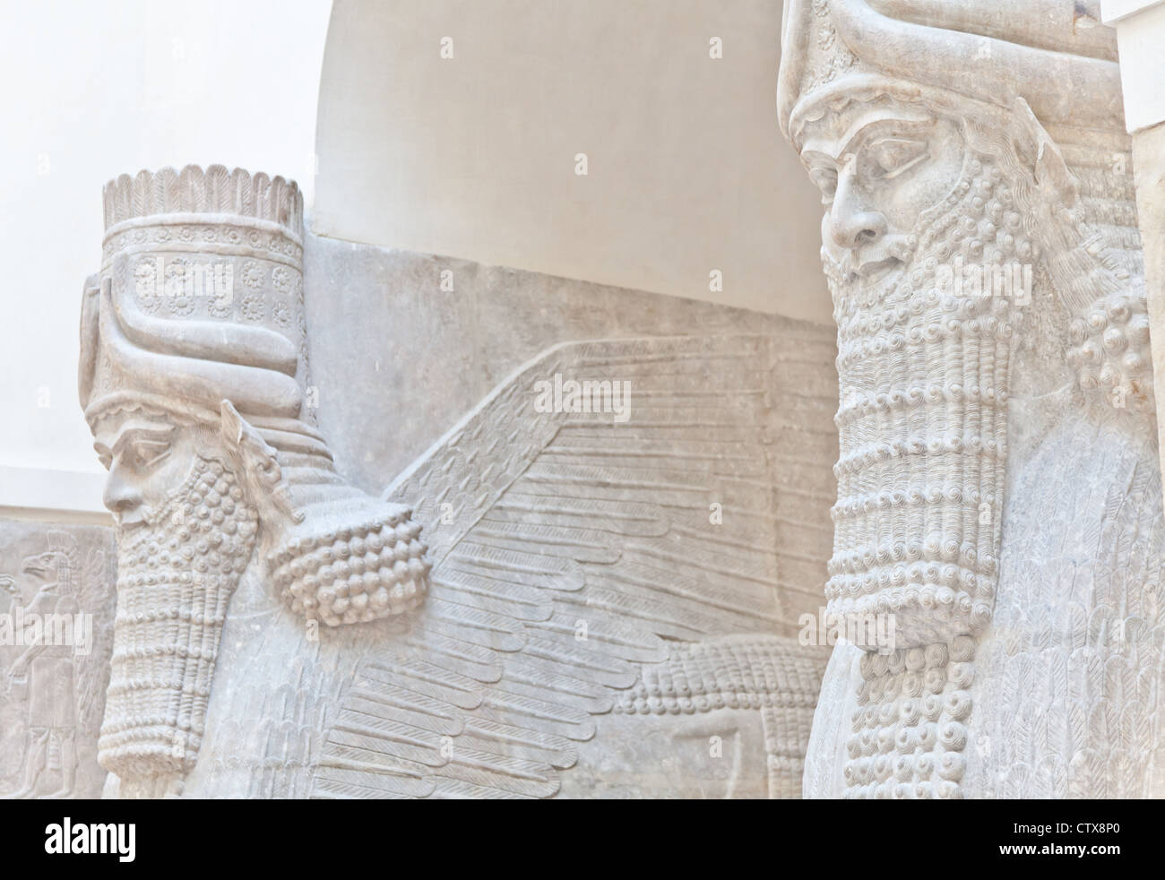 Iranian middle age statues Stock Photo - Alamy