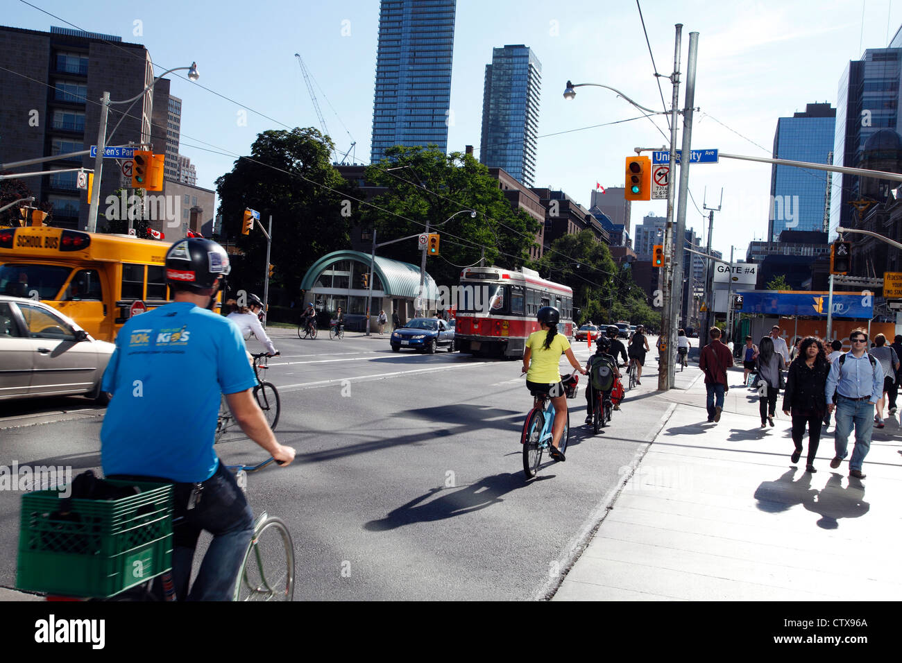 Toronto June 2012, Morning Commuters On College Street At University ...