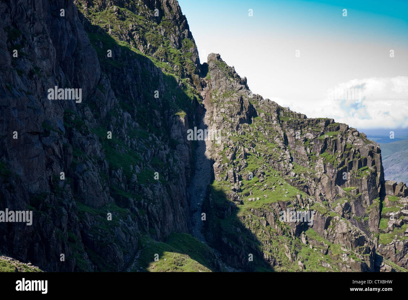 Lord's Rake on Scafell, a scrambling route up the mountain Stock Photo ...