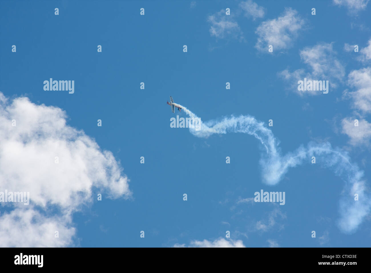 Us air force aerobatic display team hi-res stock photography and images ...