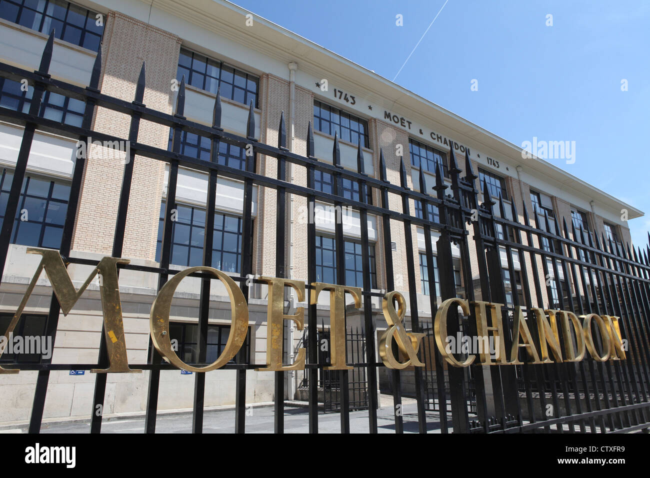 Moet&Chandon campagne house in Epernay, France Stock Photo - Alamy