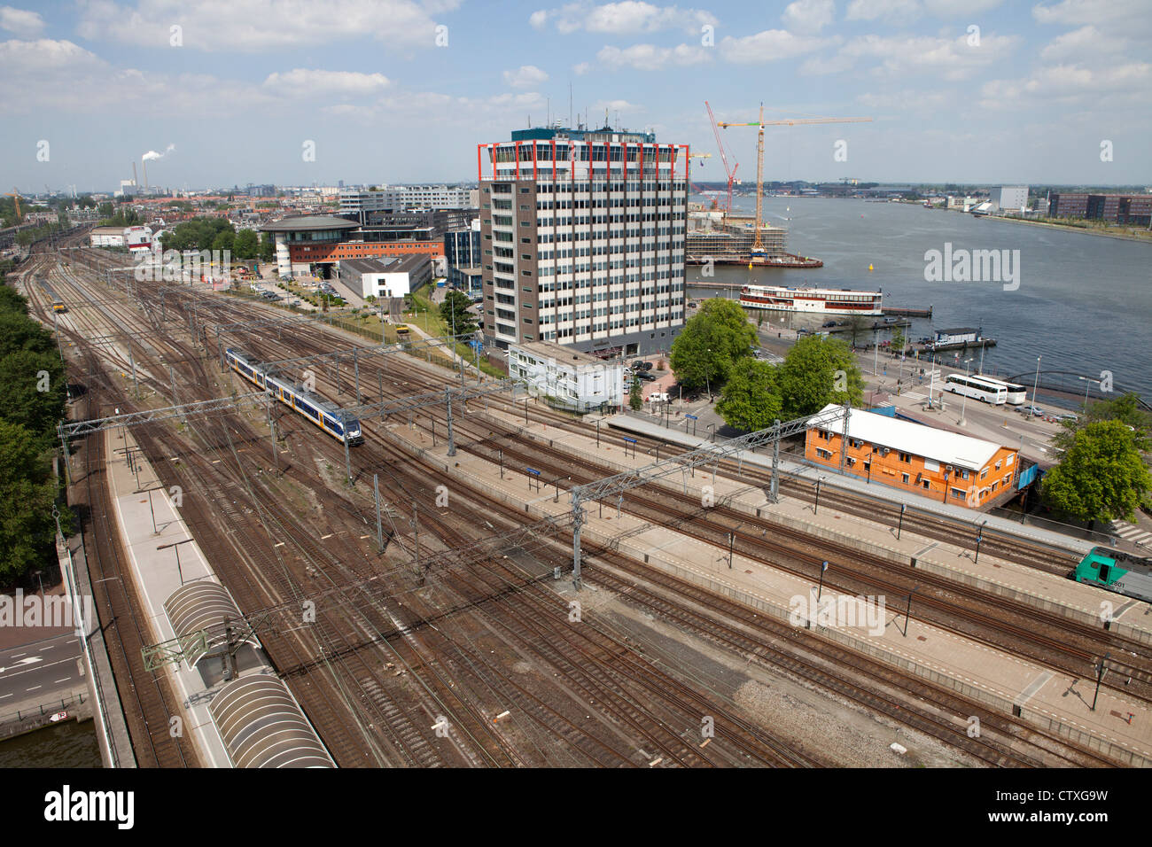 Capital city train station hi-res stock photography and images - Alamy