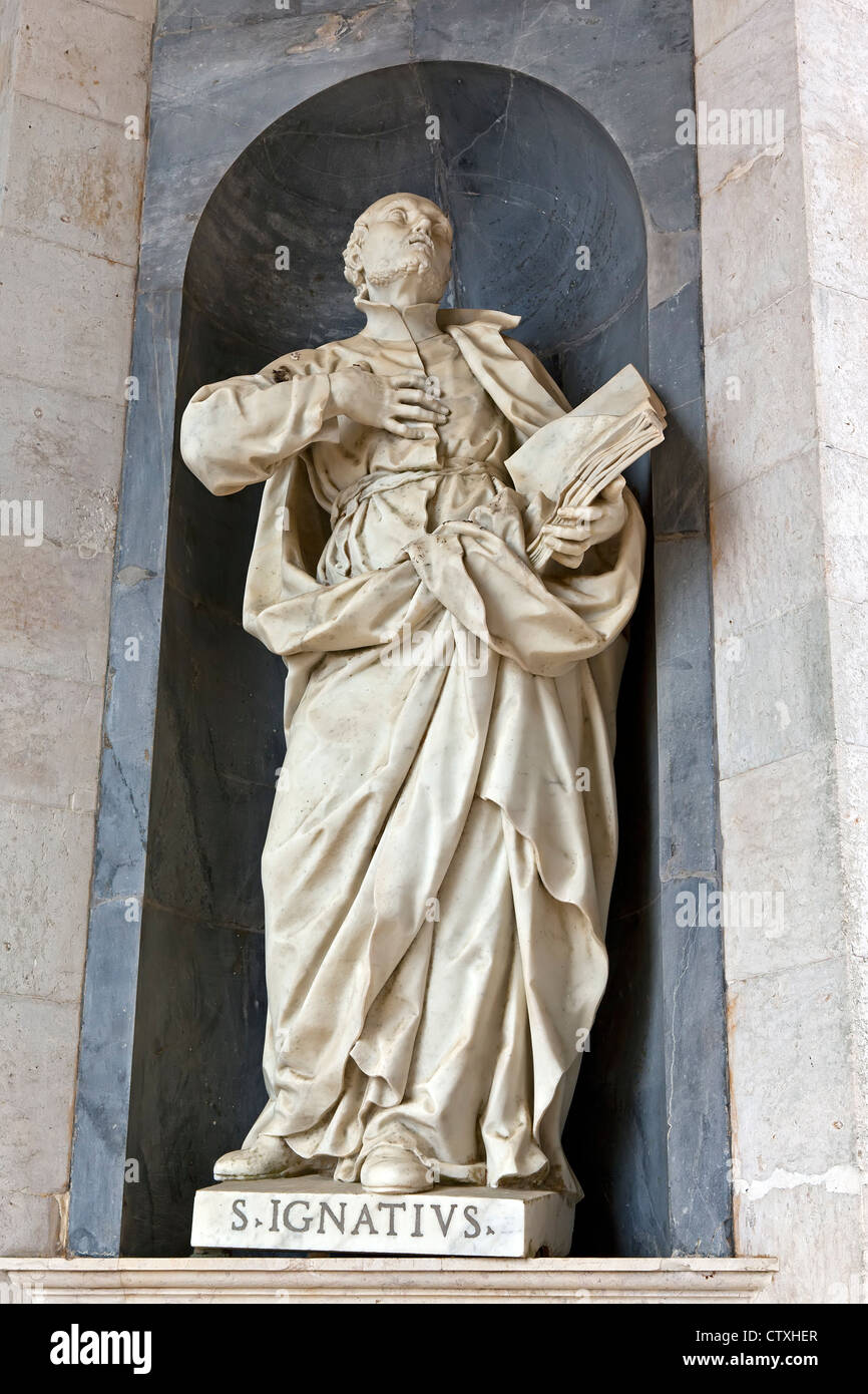 Saint st ignatius loyola statue hi-res stock photography and images - Alamy