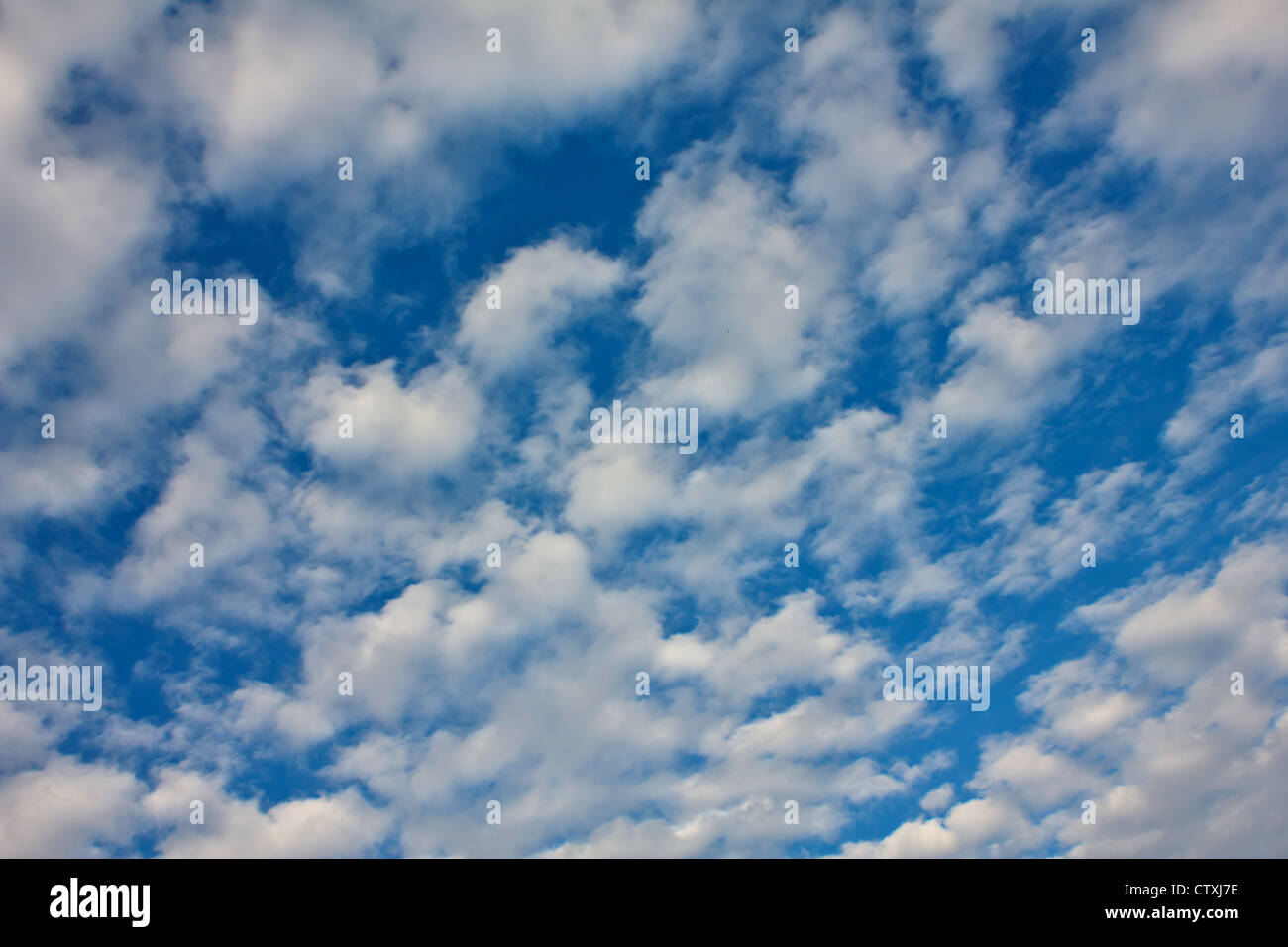 Texture cloud hi-res stock photography and images - Alamy