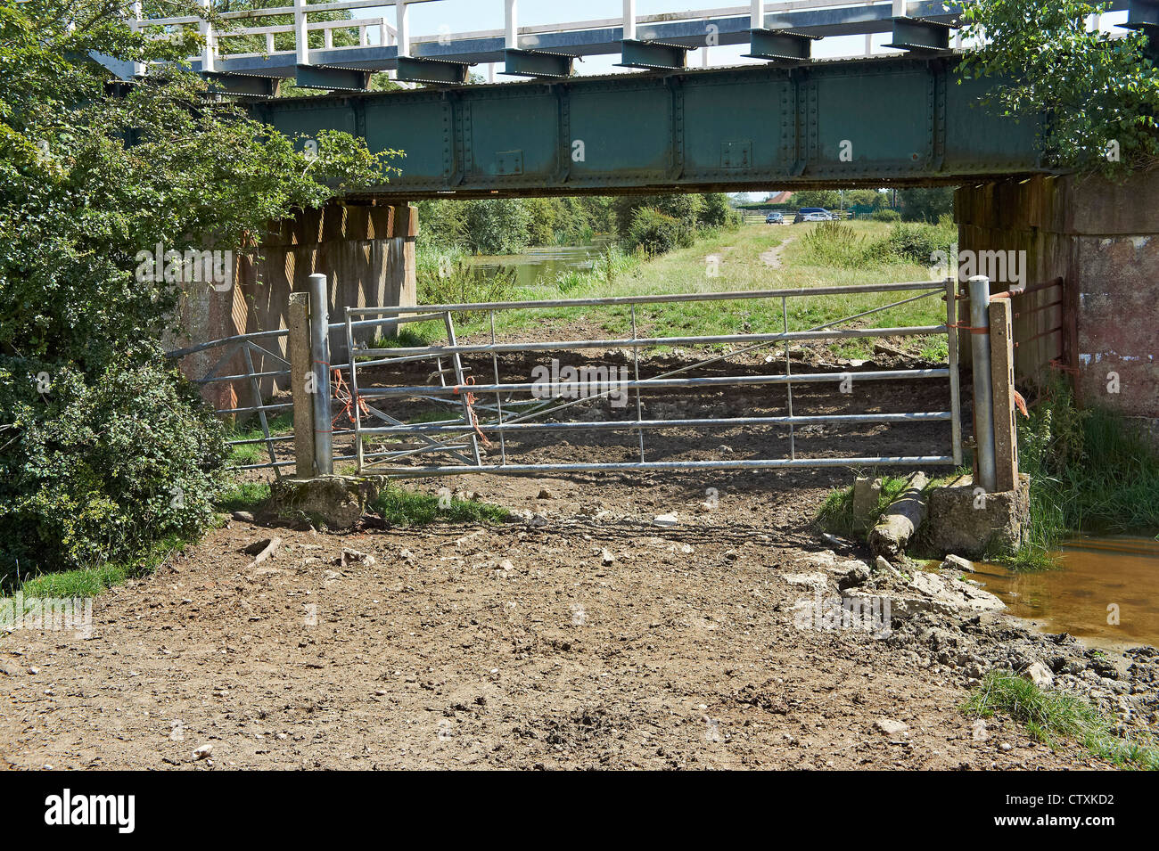 Obstruction hi-res stock photography and images - Alamy