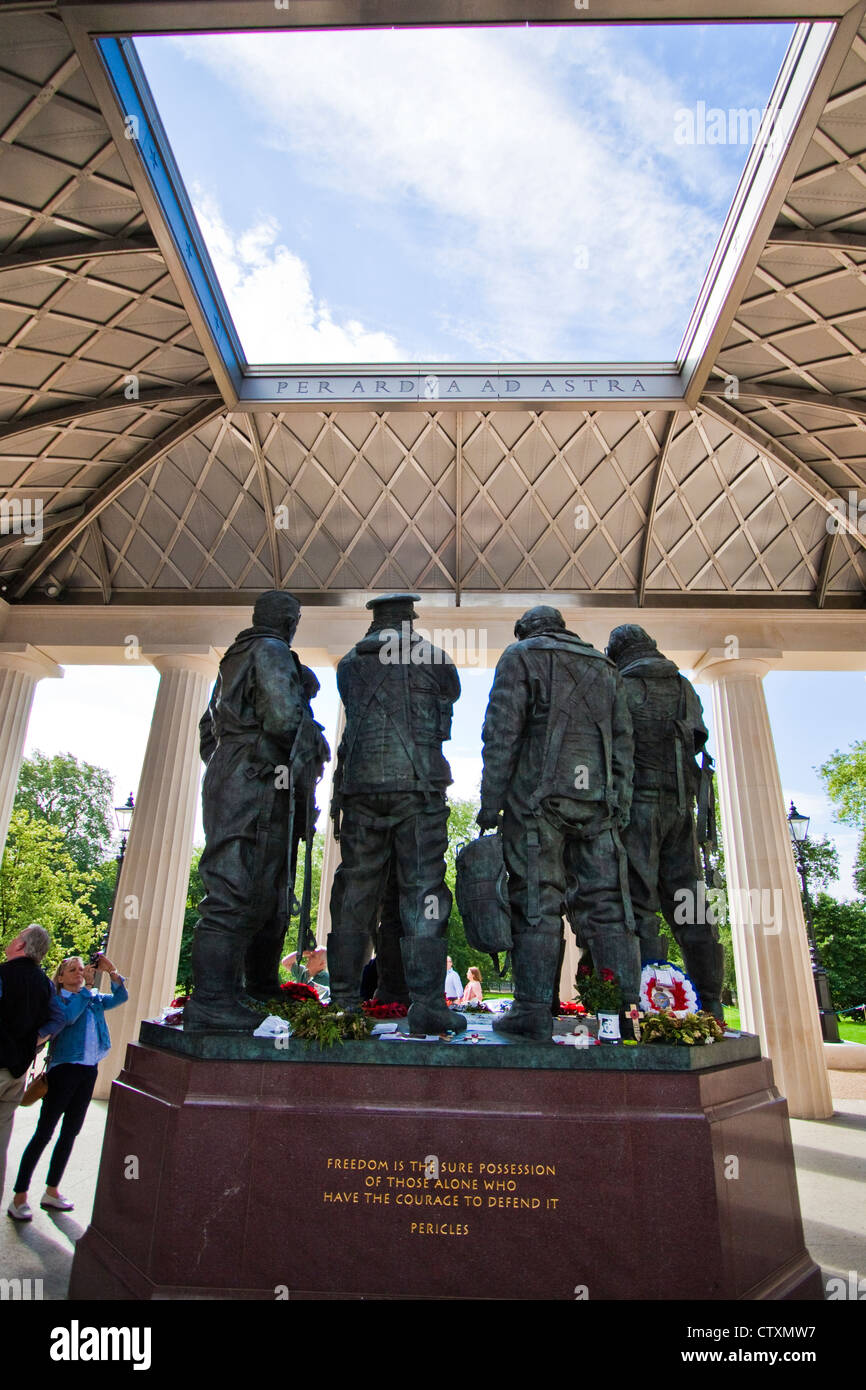 Bomber command memorial Stock Photo - Alamy